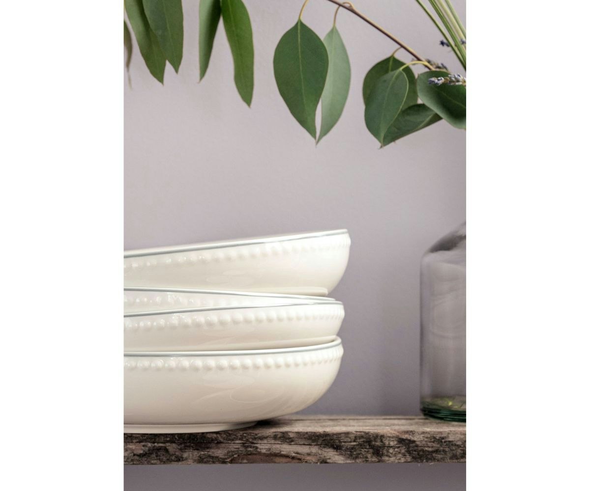 Dame Mary Berry's New Kitchenware Collection 2022