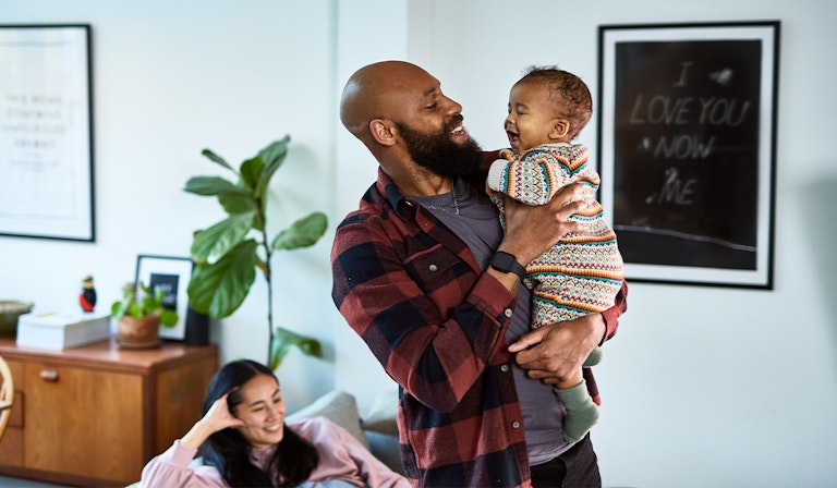 What age do babies smile? We found out from an expert