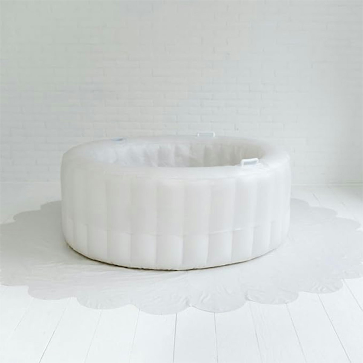 The best birthing pool to buy and hire for home births