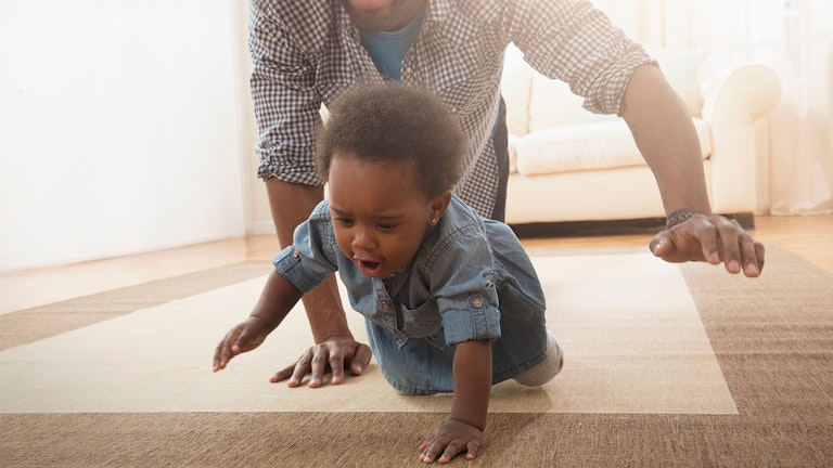 8-month-old baby: Milestones, development and growth