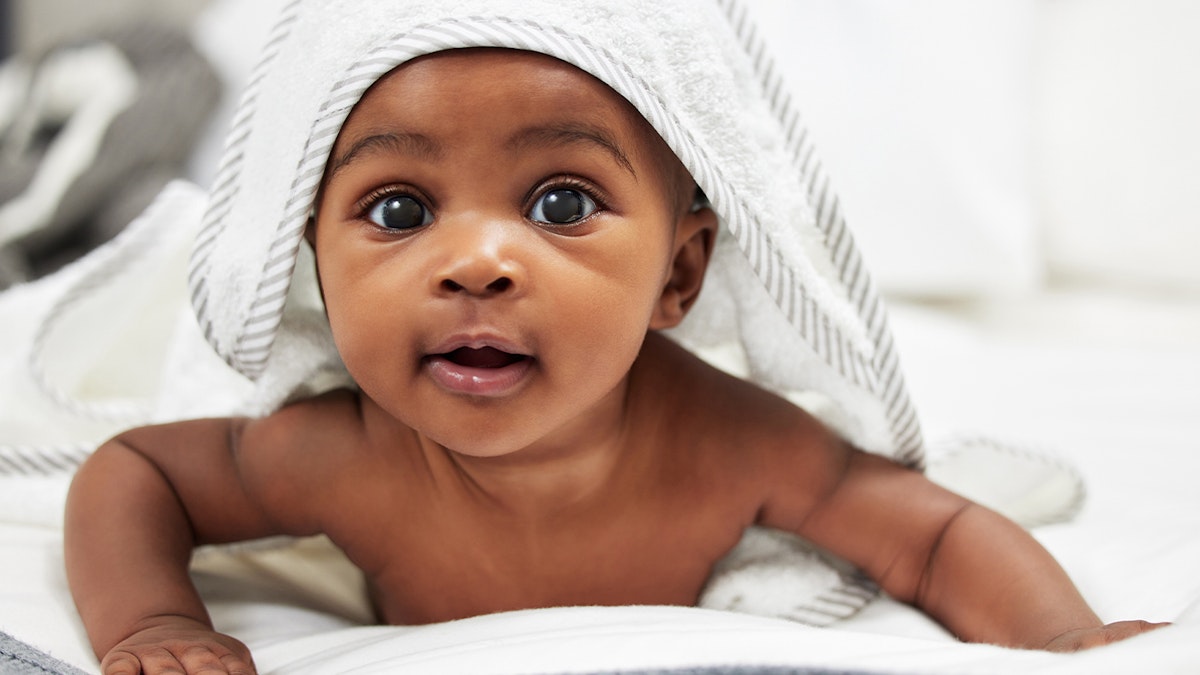 3 month old baby: Development, growth and milestones