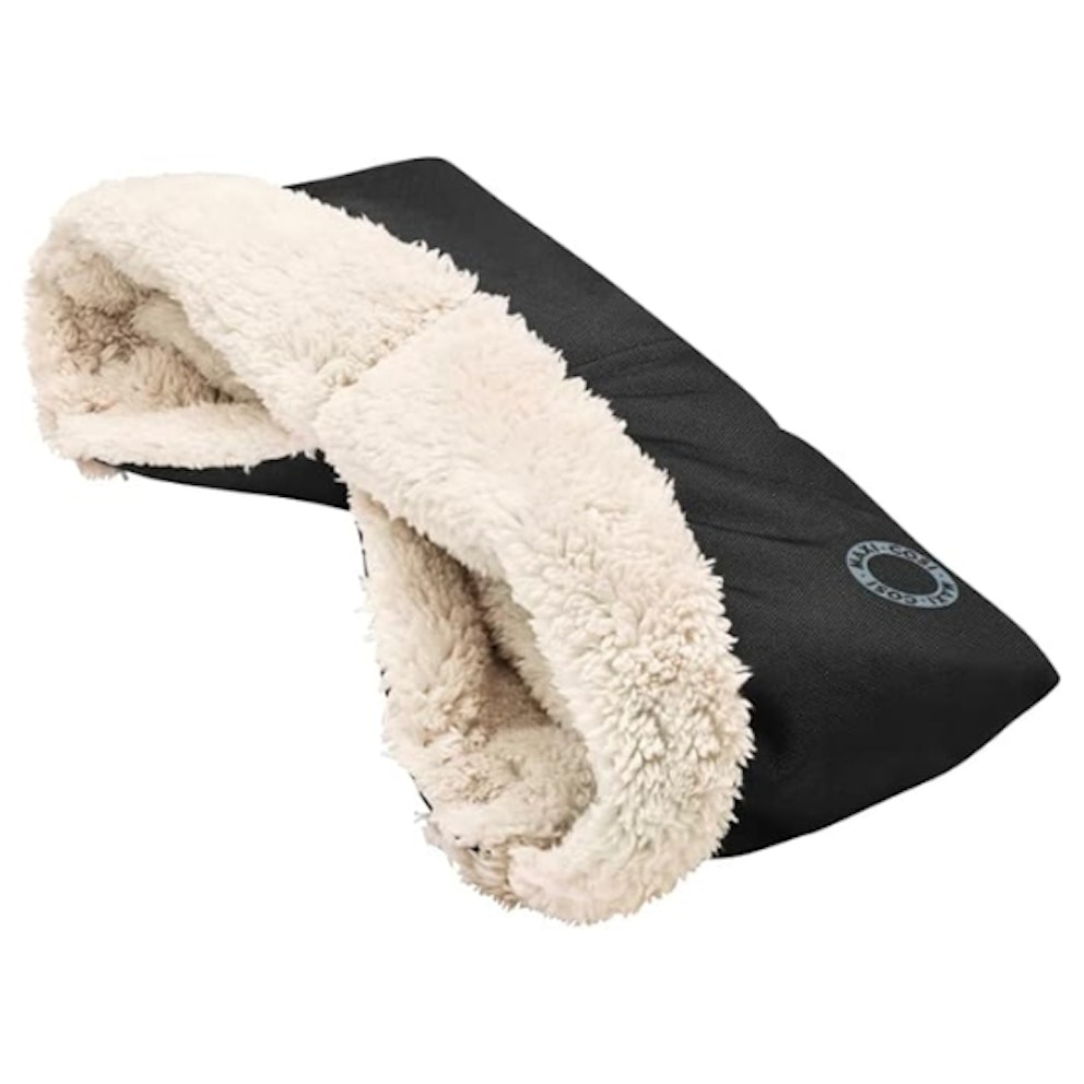 Best pram hand muffs to keep fingers warm on winter walks