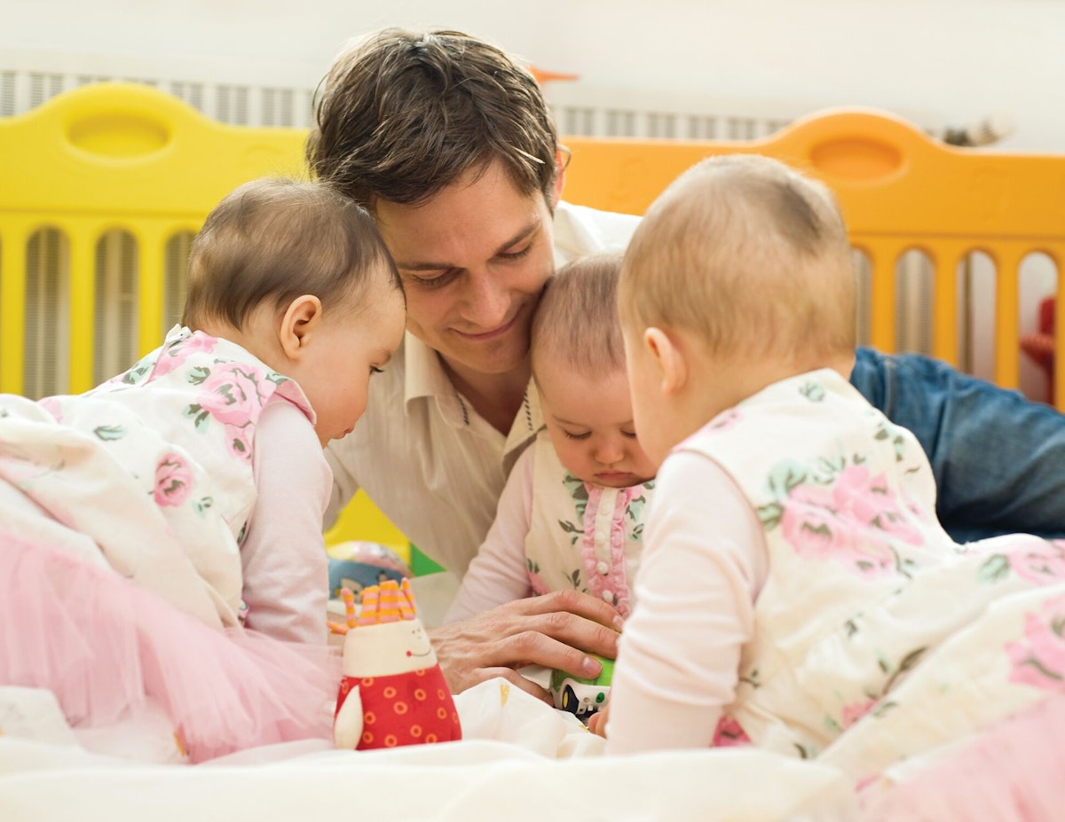 What to expect when pregnant with triplets