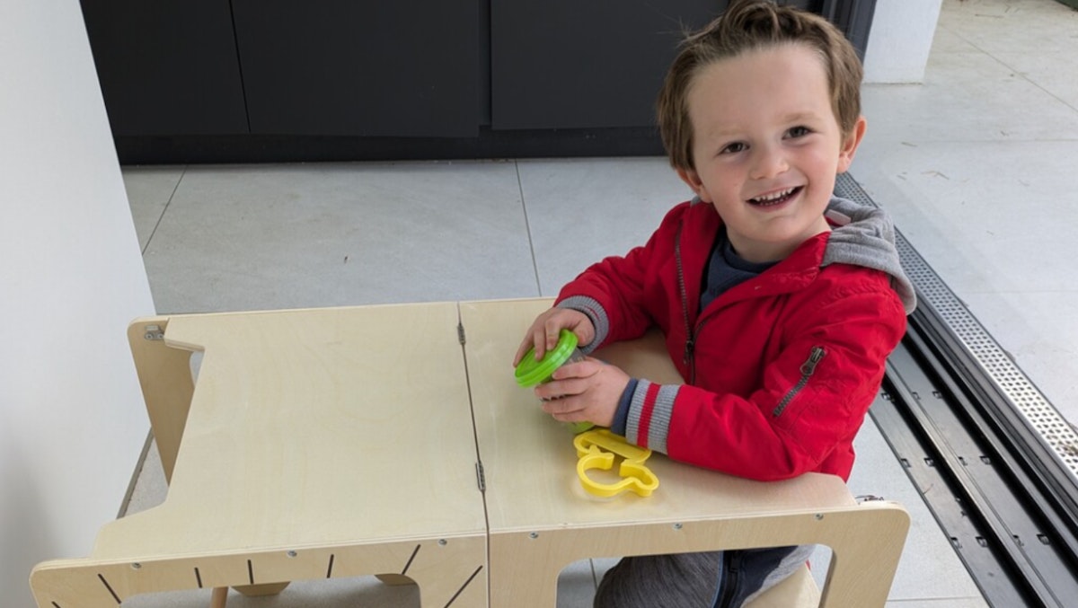 Best toddler learning towers - tested and loved by toddlers