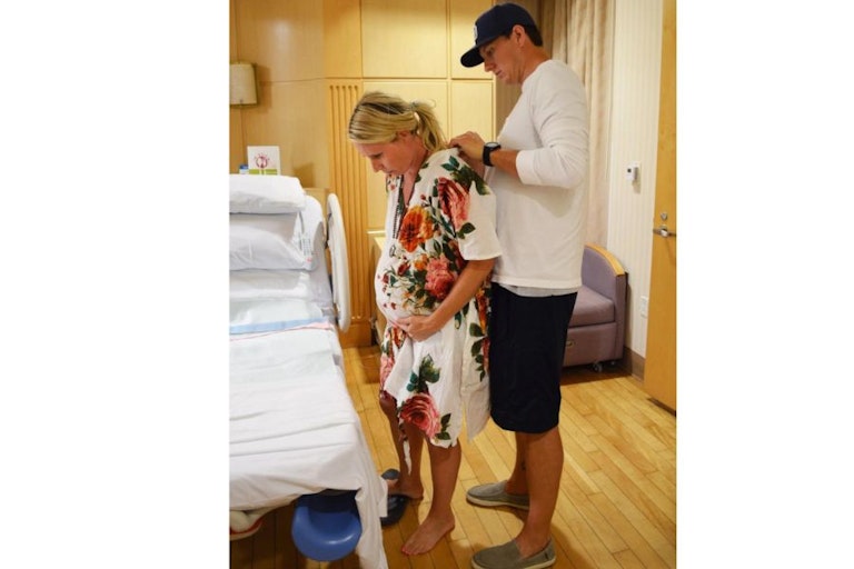 Best birthing gowns for a comfortable labour 2025