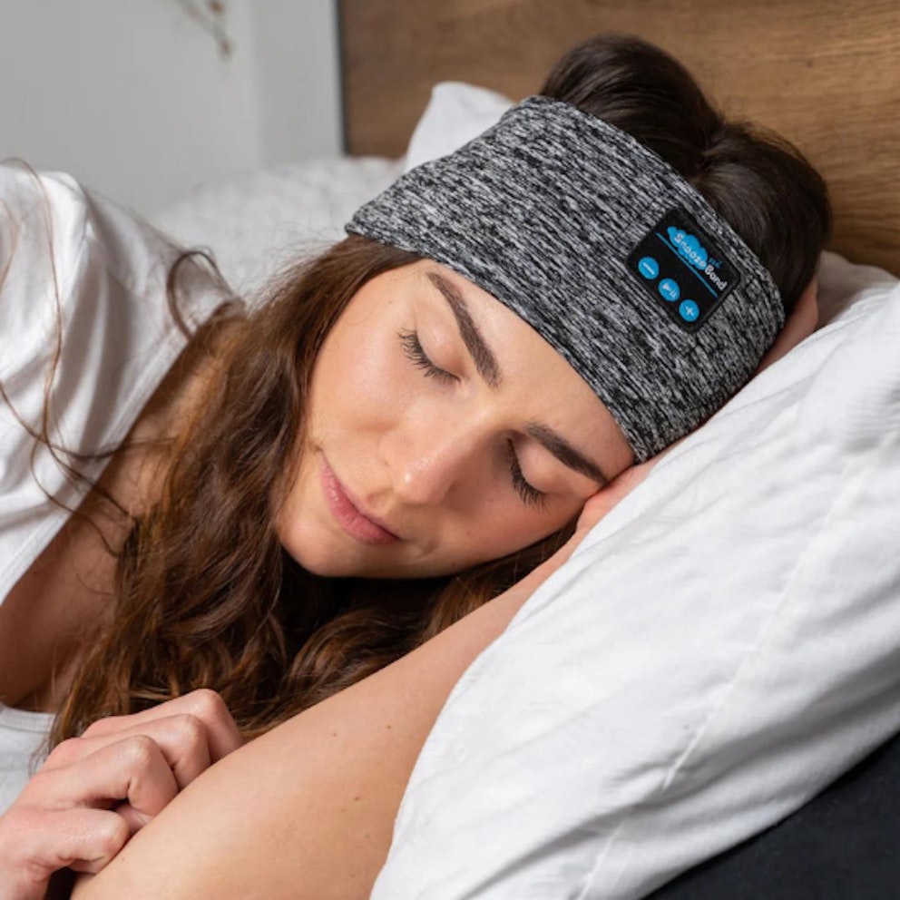 The 7 best sleep headbands for a good night's sleep