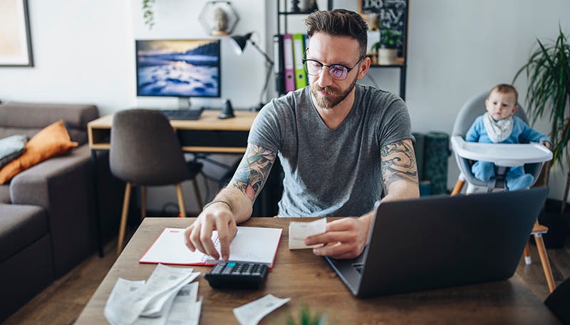 15 Budget Tips for New Parents to Save Money