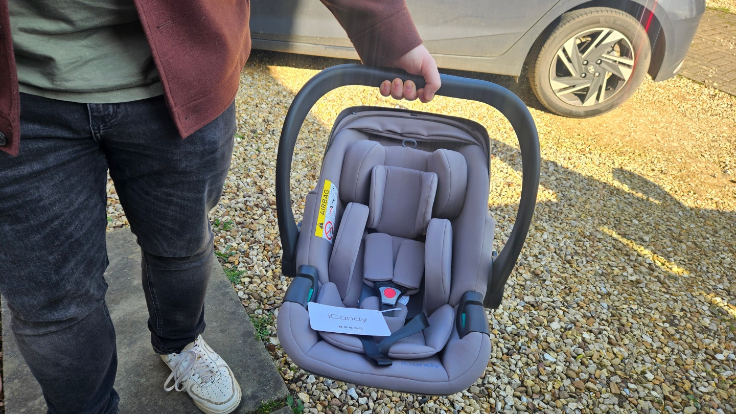 iCandy Cocoon 360 Car Seat and ISOFIX base review