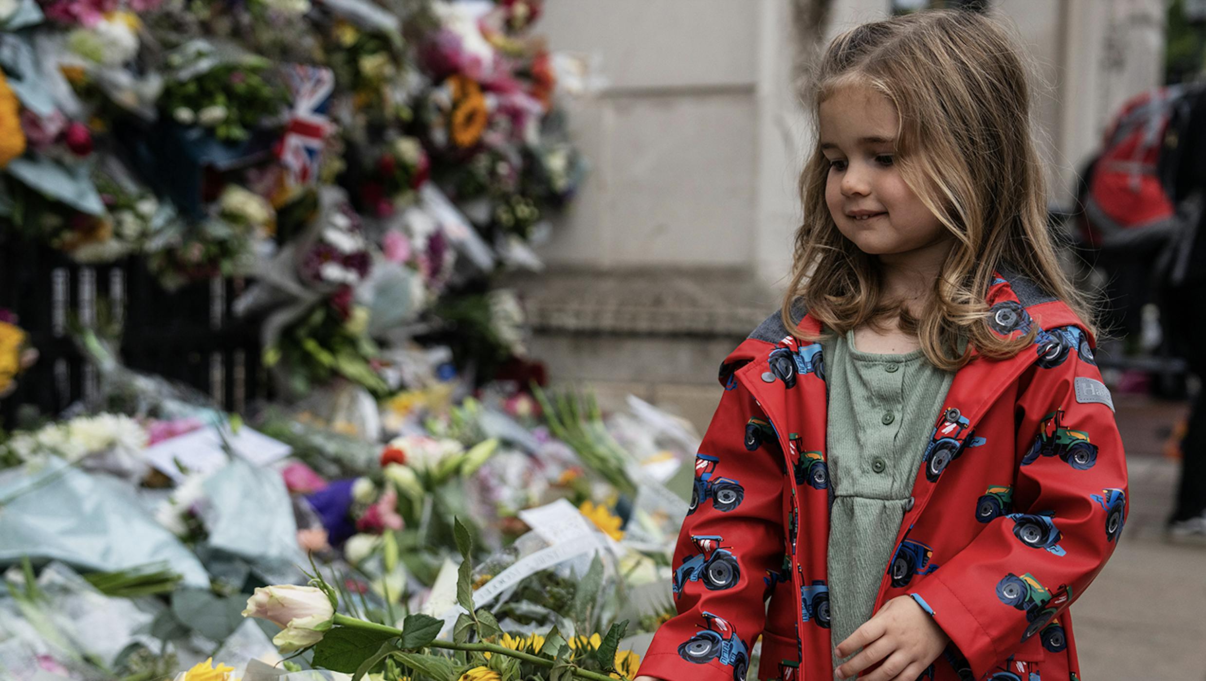 How to navigate a period of mourning with kids