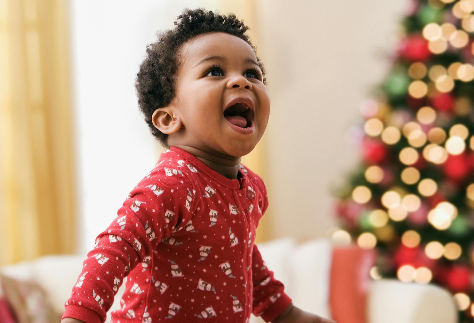 7 Amazing Facts About December-Born Babies