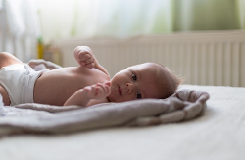 Your 4-week-old baby’s development | Baby | Mother & Baby