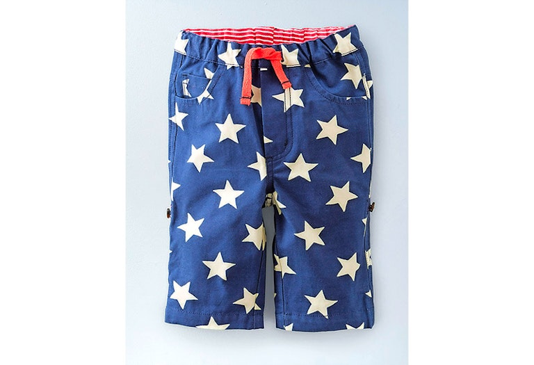 Star-themed baby clothes