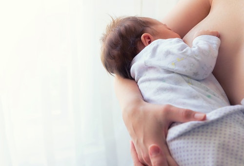 A beginner’s guide to breastfeeding | Baby | Mother & Baby