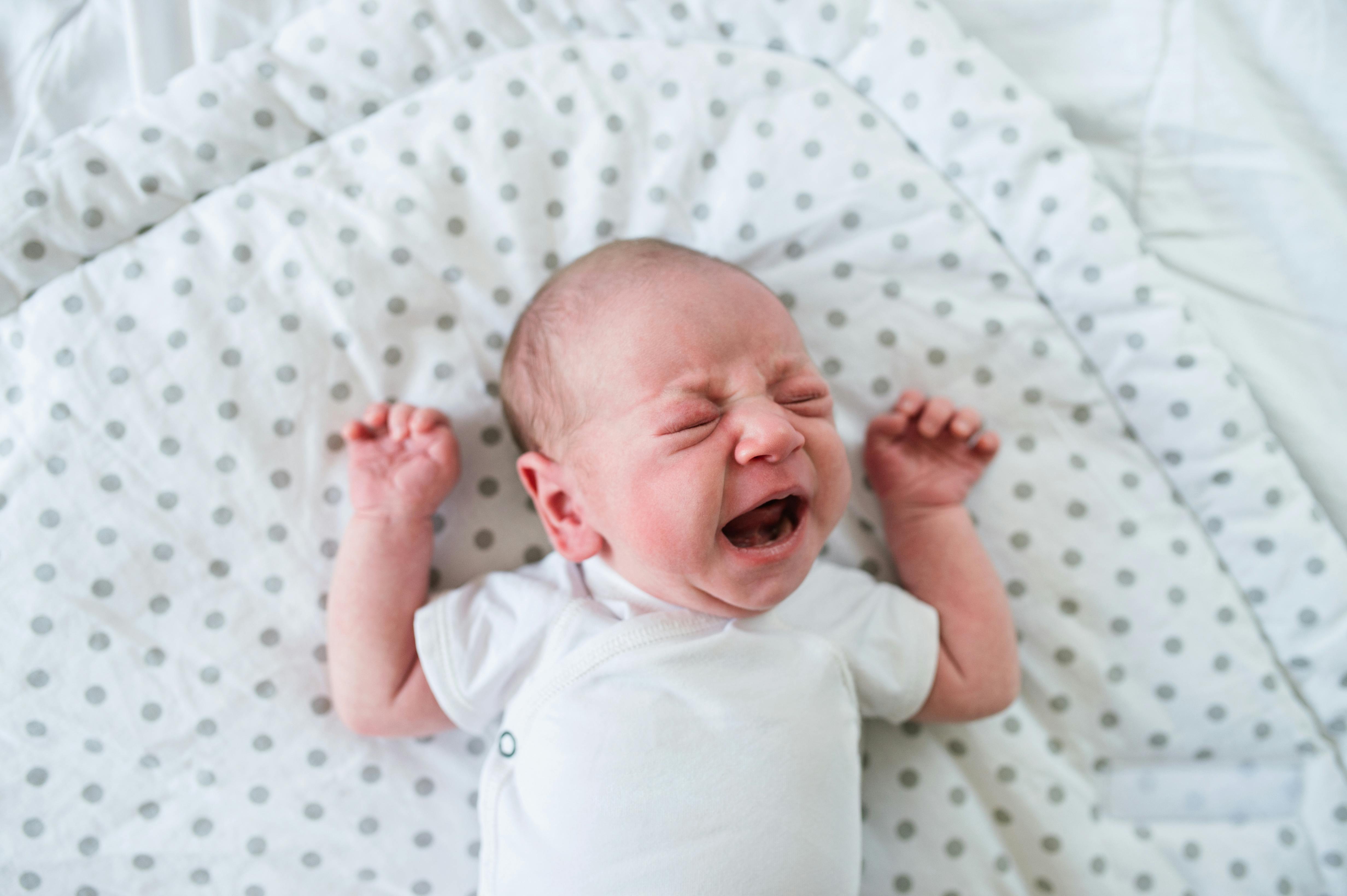 Grunting baby syndrome: Causes, symptoms and is it normal?