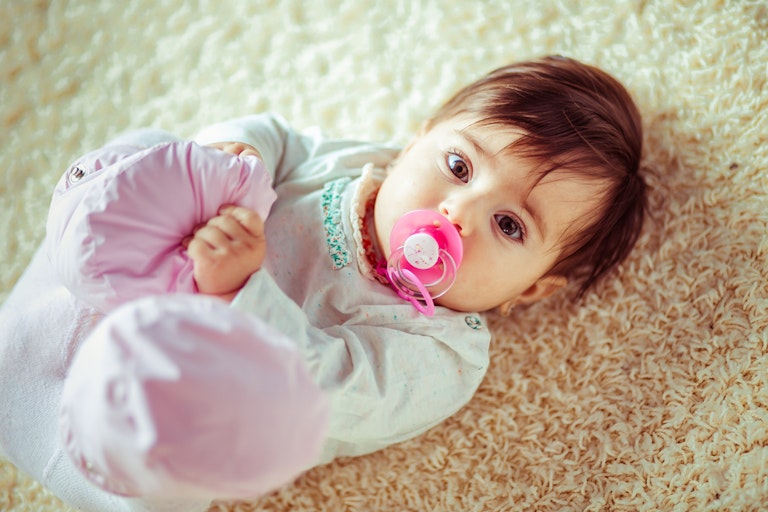 7 ways to wean your baby off their dummy