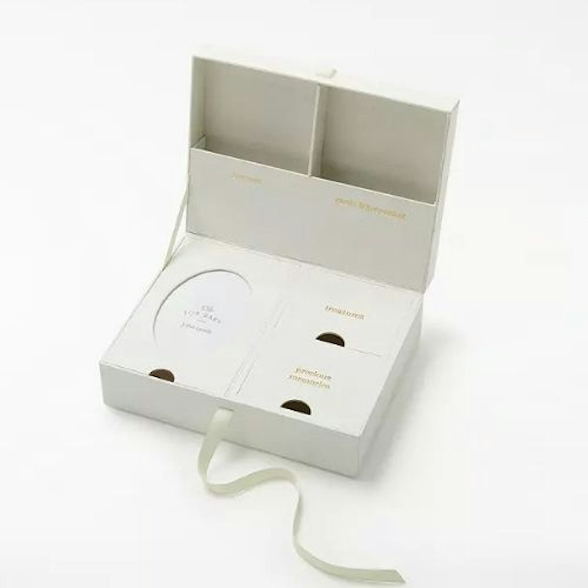 The best baby keepsake boxes 2021