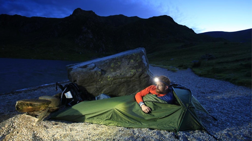 Beginner's guide to bivvy bag camping | 12 vital tips