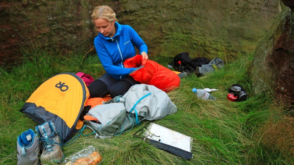 Beginner's guide to bivvy bag camping | 12 vital tips