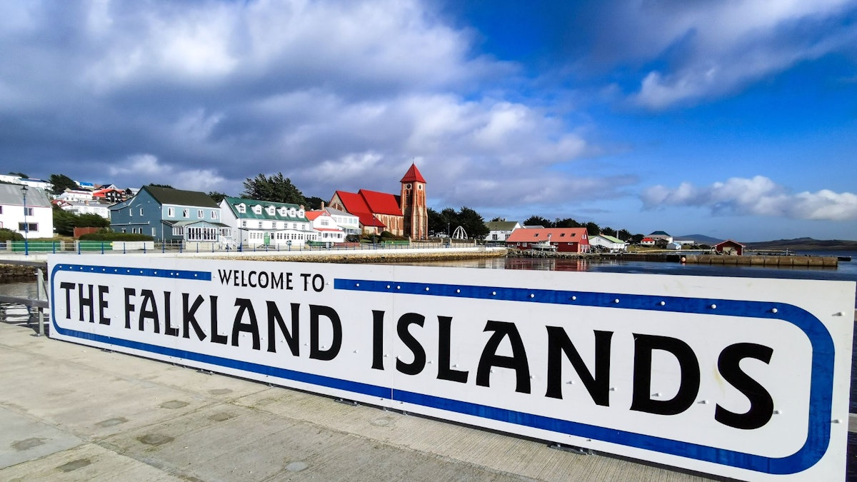 Escape to the Falkland Islands – beaches, crags, hills and magical ...