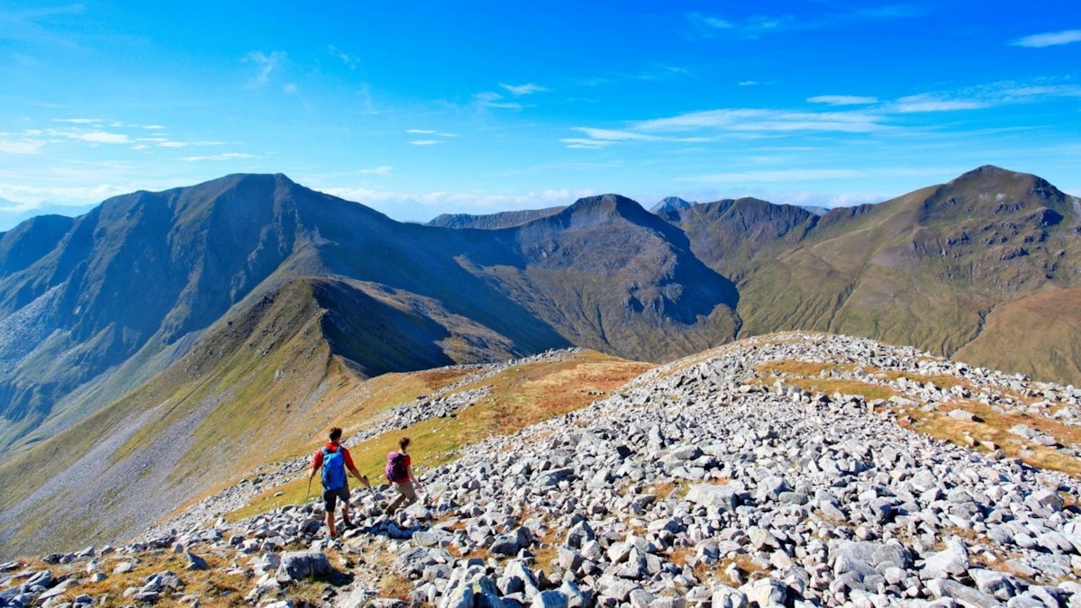 Ring of Steall walking route | 4 Munros, rocky ridges, massive views