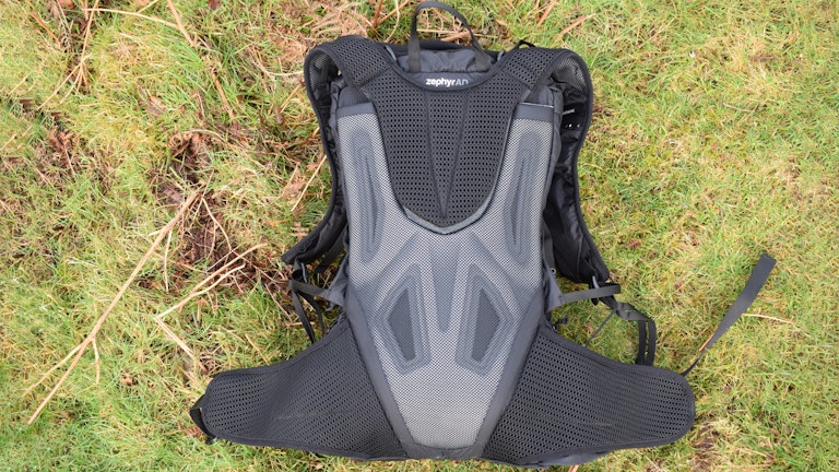 Montane Trailblazer 25L hiking backpack tested and reviewed
