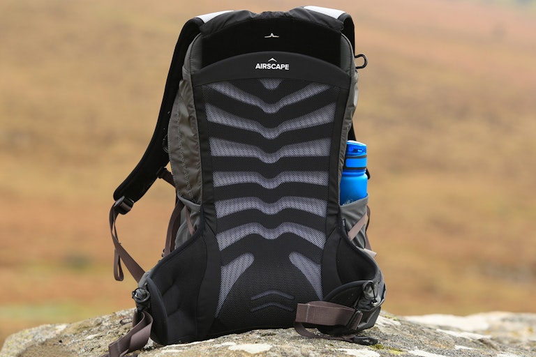 Osprey Talon 22 hiking backpack | Tested and reviewed
