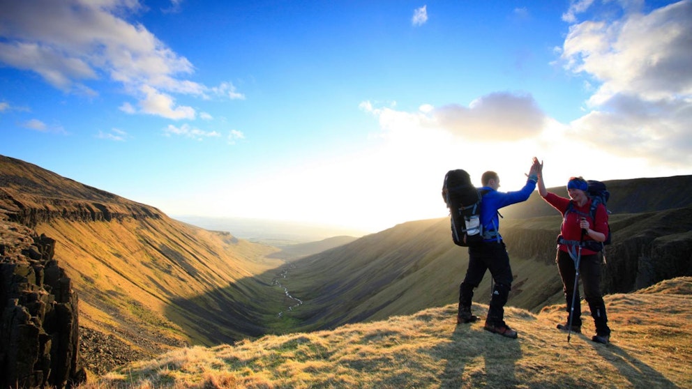 High Cup Nick walking route | England's Grand Canyon