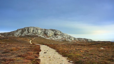 10 great mini mountains to climb with kids in the UK