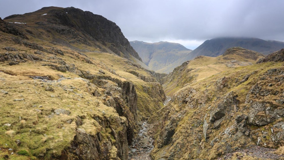 Scafell Pike via the Corridor Route | Our favourite walk up England's ...