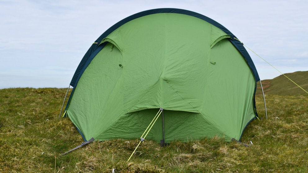 Vango Apex Compact 200 tested and reviewed