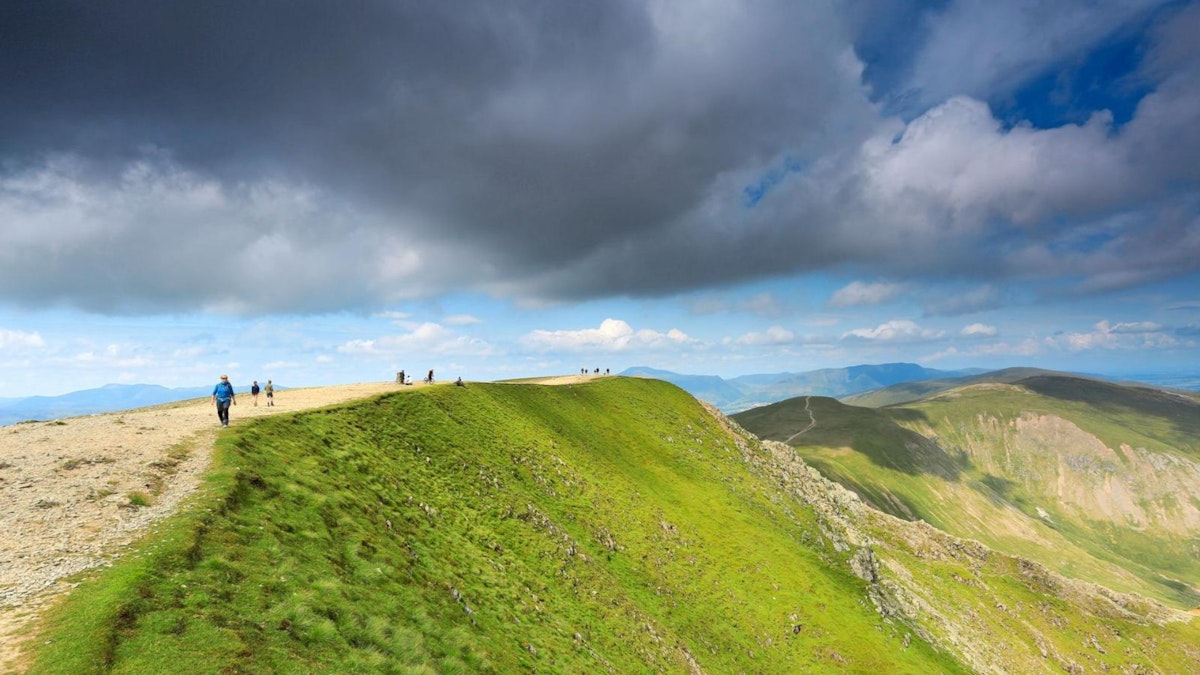 Helvellyn via Swirral Edge walking route | A step-by-step guide