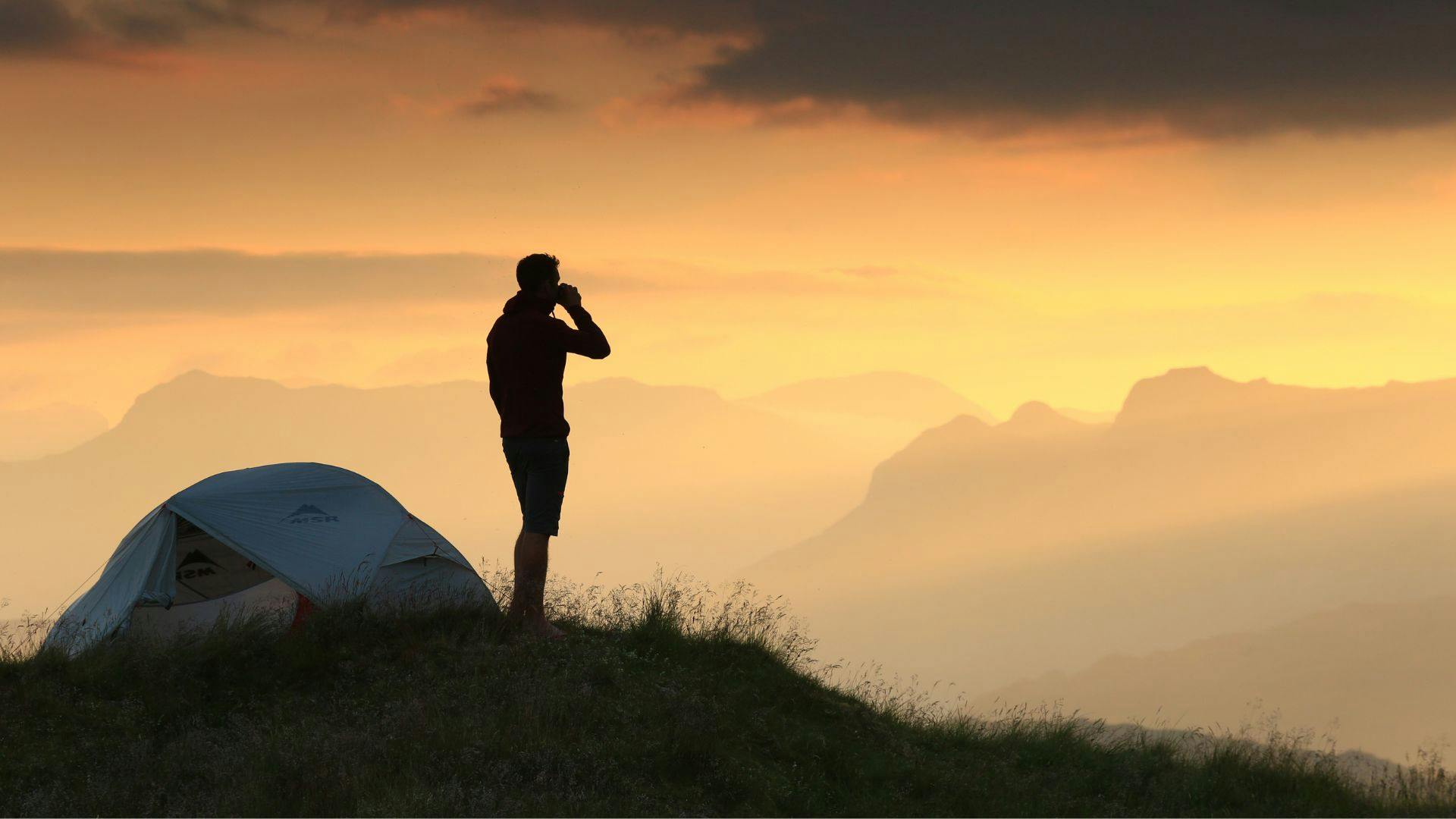 How to Keep Warm in a Tent: Essential Tips for Cosy Camping