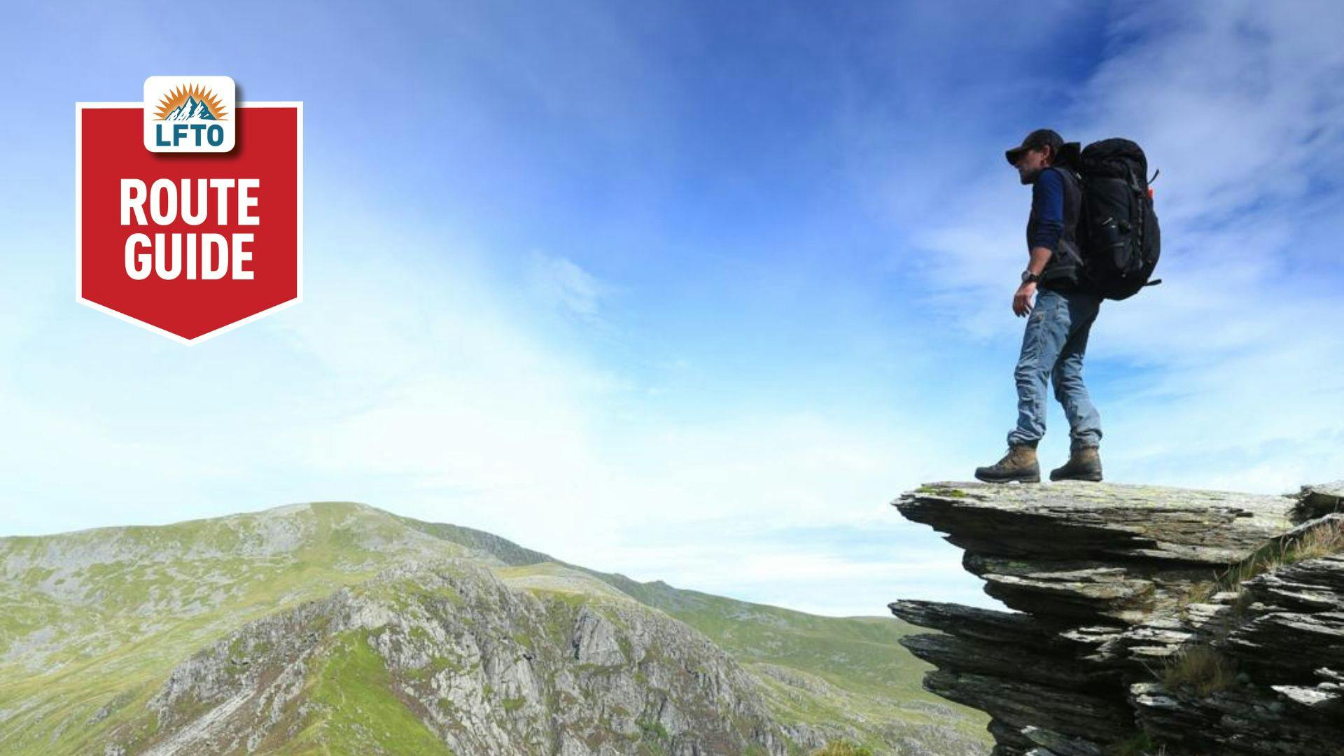 Southern Carneddau hiking route | Bag 3 lofty peaks in Snowdonia