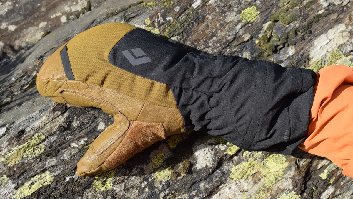 Black Diamond Mercury Mitts | Tested and reviewed