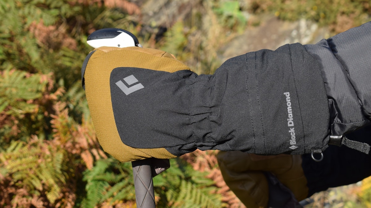 Black Diamond Mercury Mitts | Tested and reviewed