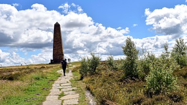 Roseberry Topping walking route – Yorkshire's mini Matterhorn