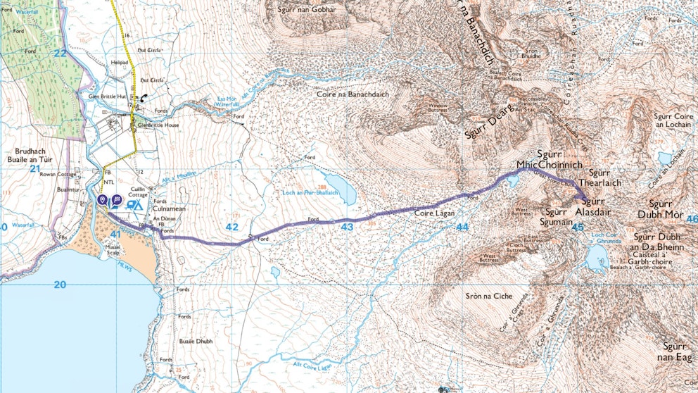 Sgurr Alasdair via the Great Stone Chute | Step-by-step guide