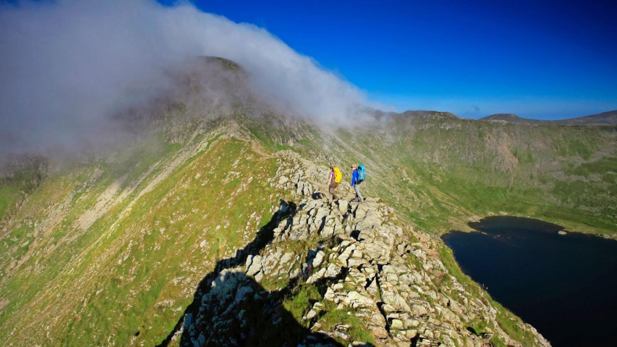 Ultimate guide to climbing Helvellyn – routes, gear, safety