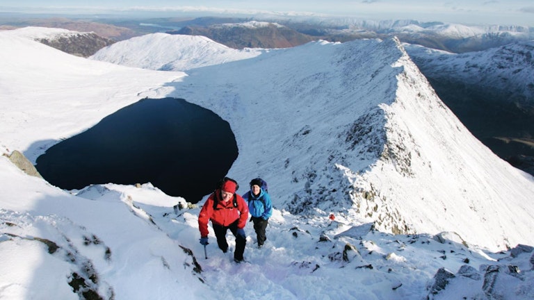 Ultimate guide to climbing Helvellyn – routes, gear, safety