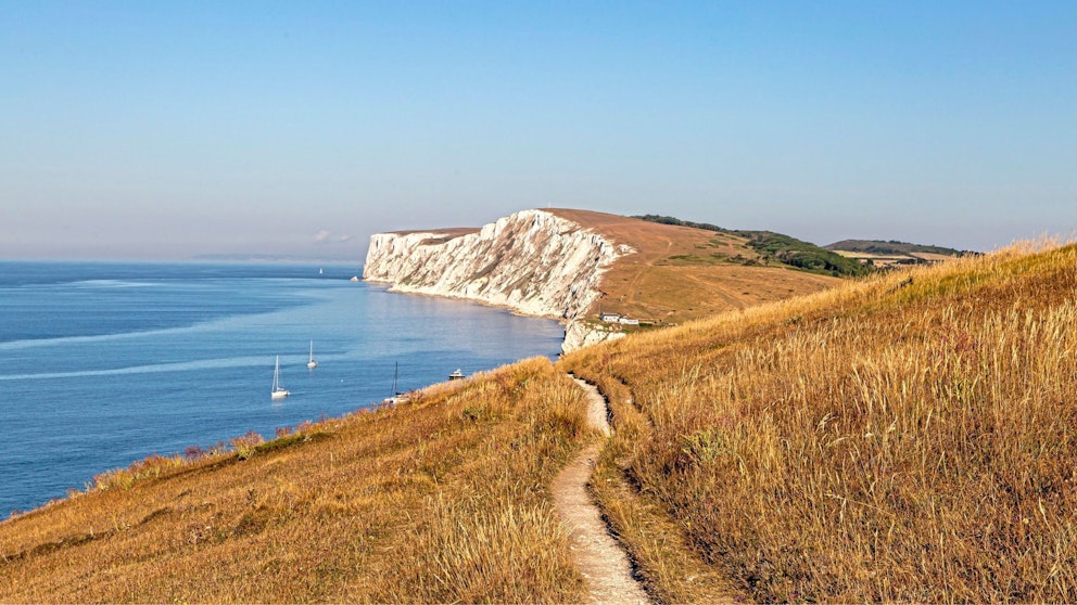 5 scenic British islands you can walk all the way around