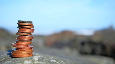 20 budget tips to save money on mountain trips