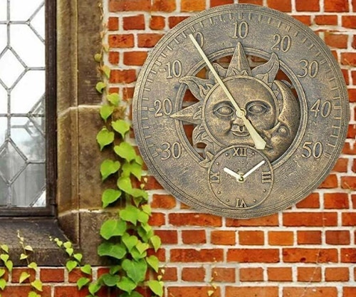 Outdoor garden clocks for passing the time peacefully | Modern Gardens