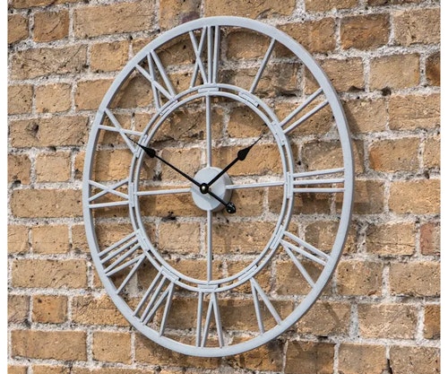 Decor for garden walls to liven up your space | Modern Gardens