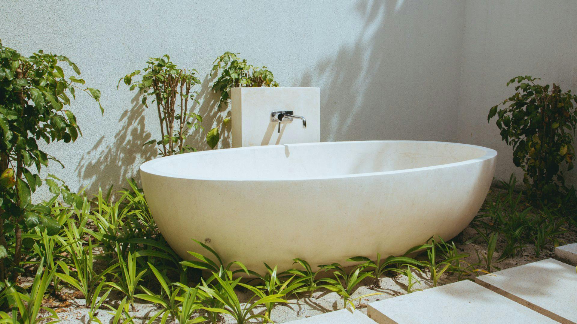 Best outdoor baths to soak up 2024's hottest garden trend