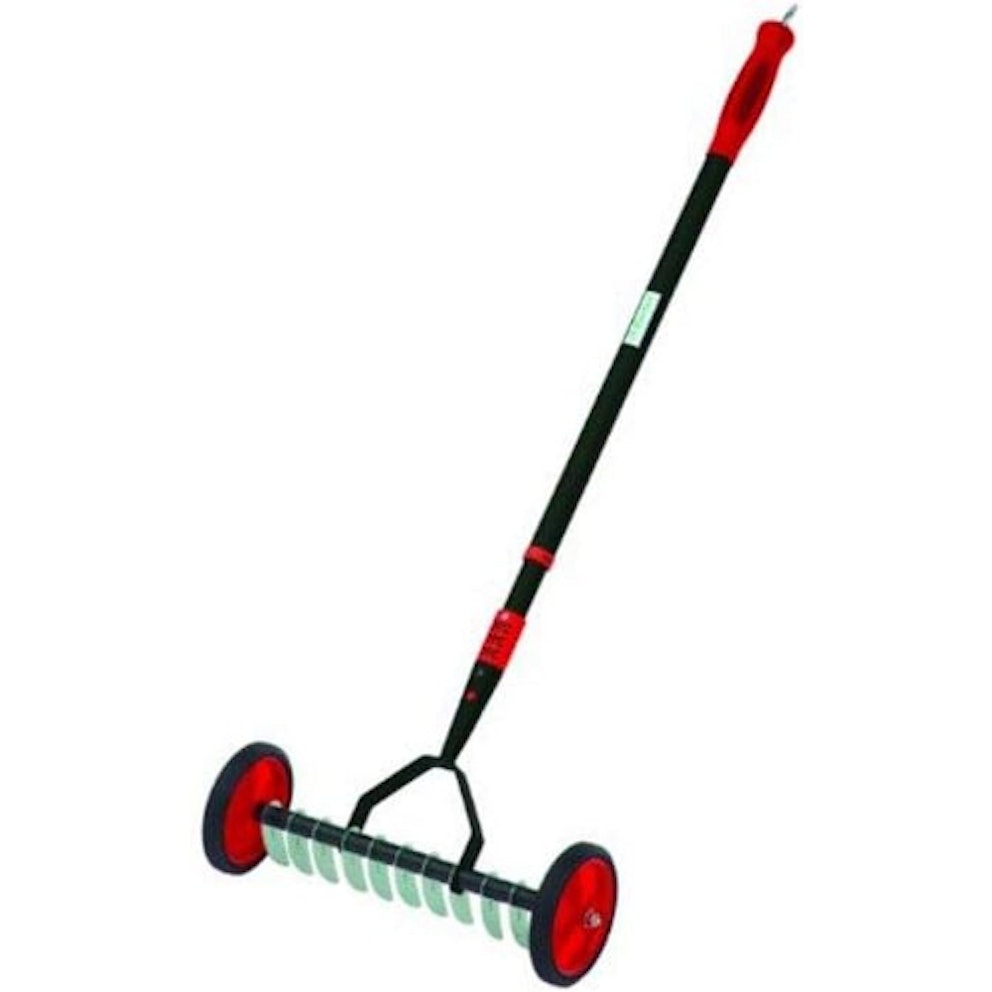 Best lawn scarifiers 2024 for generating great grass