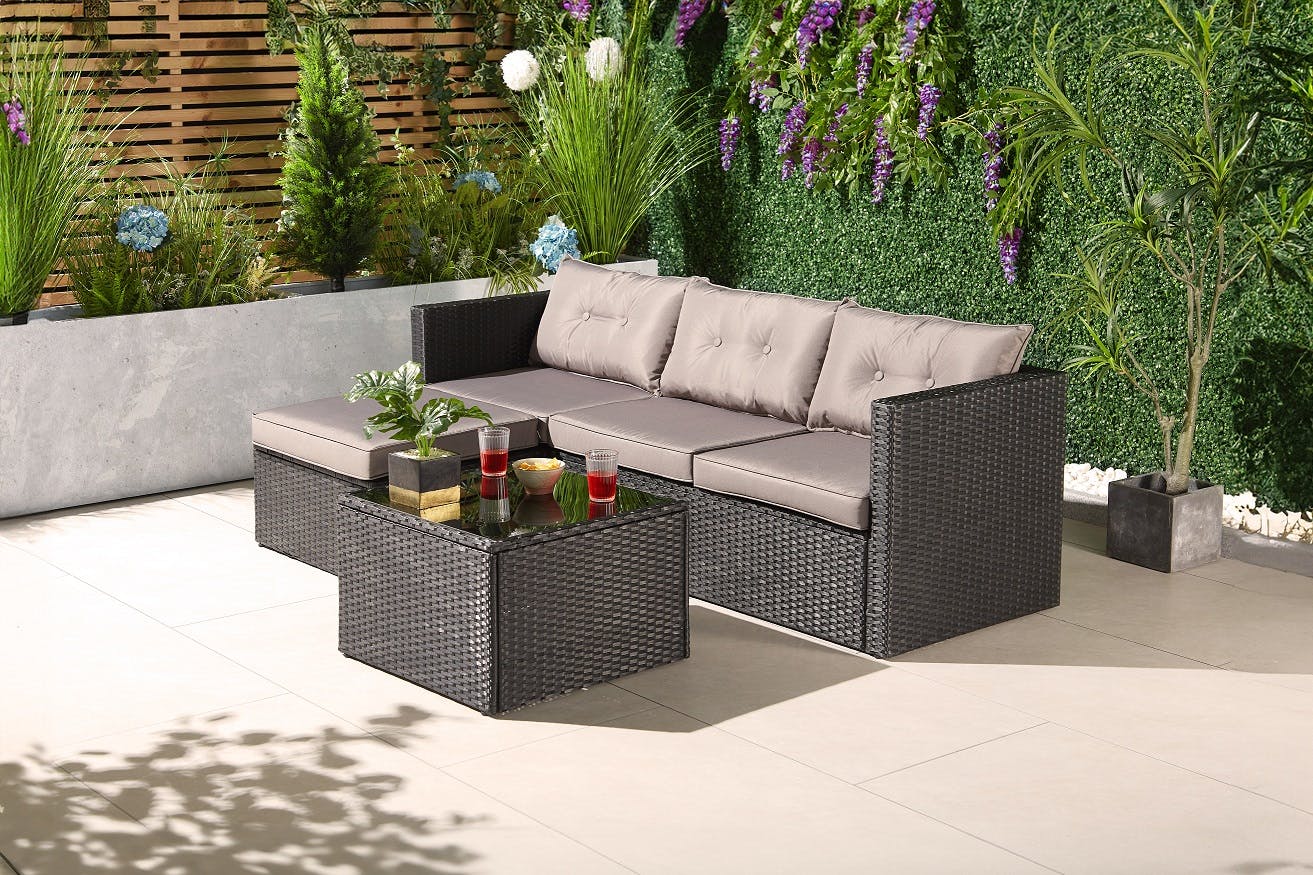 Win a 4 Seater Sofa & Table Set! | Modern Gardens
