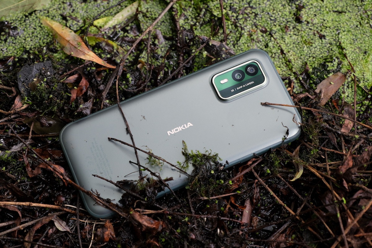 Nokia XR21 Review 2024: A Sturdy, Durable & Reliable Mobile