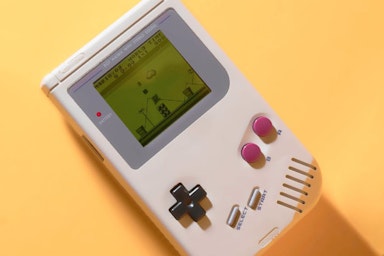 Best retro handheld game consoles of 2025