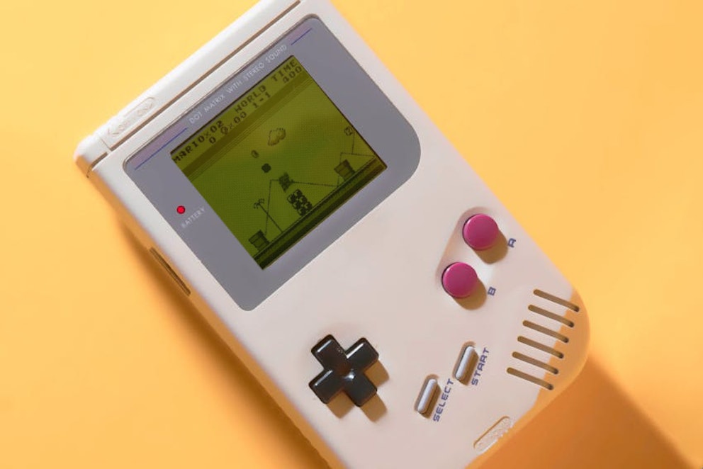 Best retro handheld game consoles of 2025