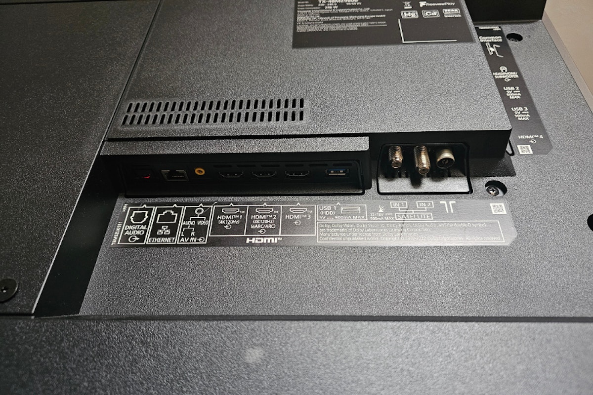 PANASONIC TX-48MZ980B 48" Smart 4K OLED TV review